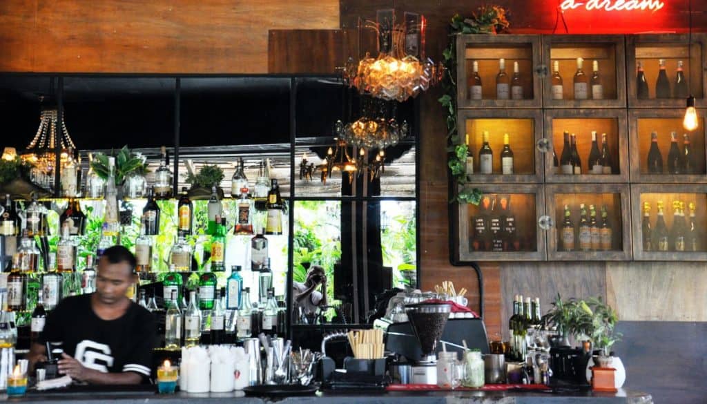 Buying Alcohol in Bali | Why is it so Expensive?!