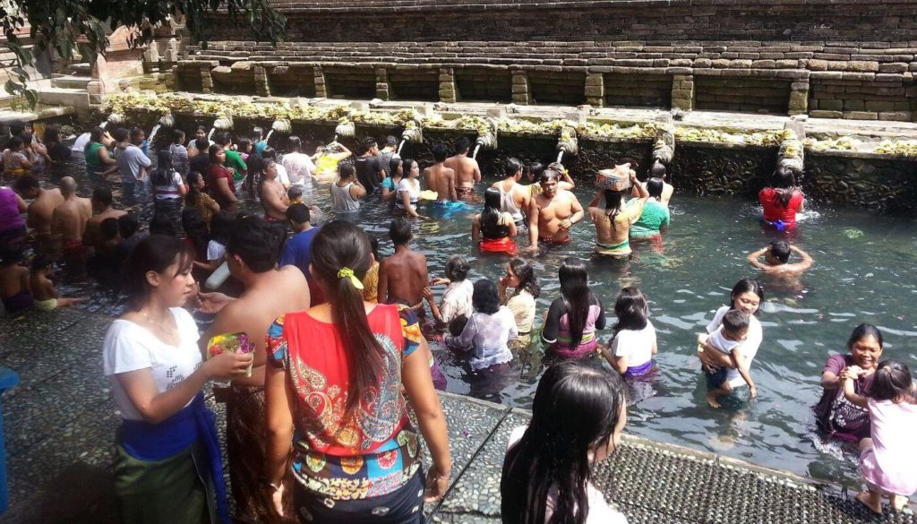 A Guide to Melukat Cleansing Ritual in Bali