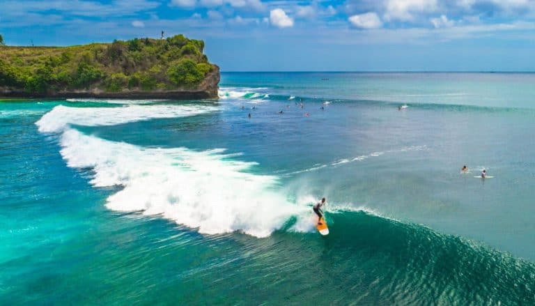 14 BEST Places to Go Surfing in Bali