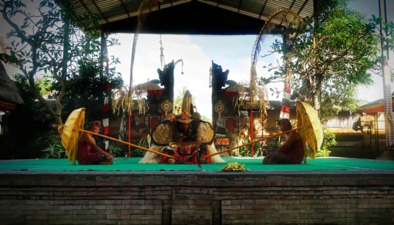 A FULL GUIDE to Traditional Balinese Barong Dance